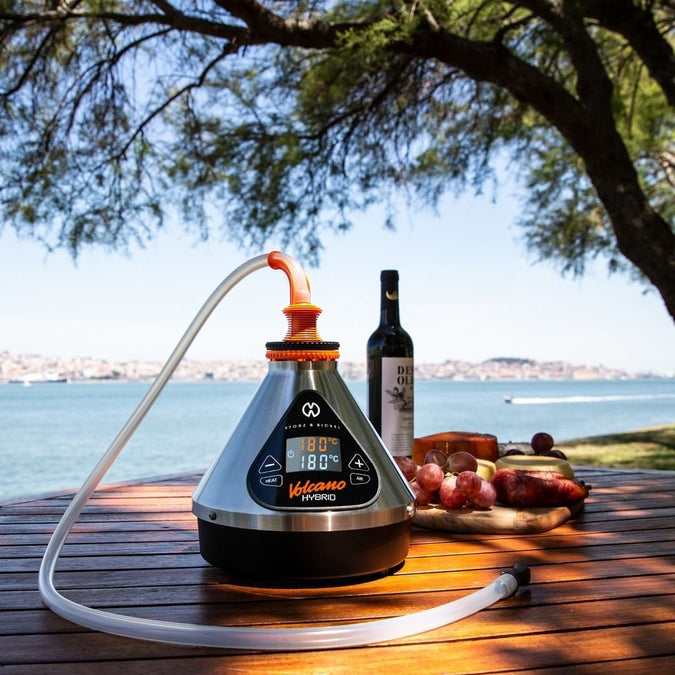 Volcano Hybrid Vaporizer - UK Plug | Storz & Bickel - Vapefiend UK